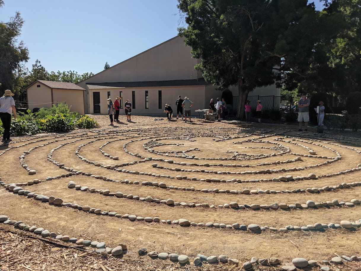 Garden & Labyrinth – St. Clare's Episcopal Church